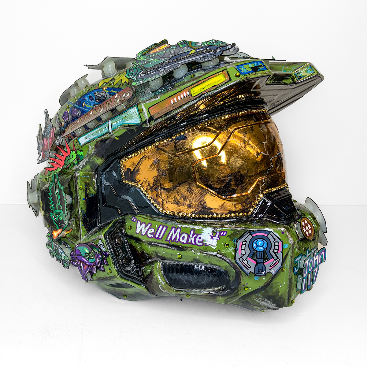 Master Chief Helmet Sculpture | Fazzino